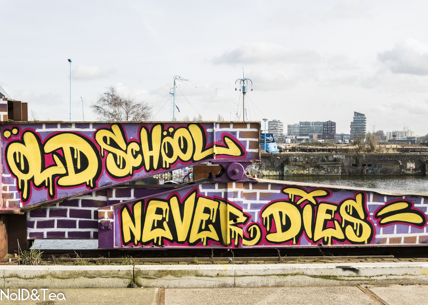 NSDM_998 – NoID&Tea