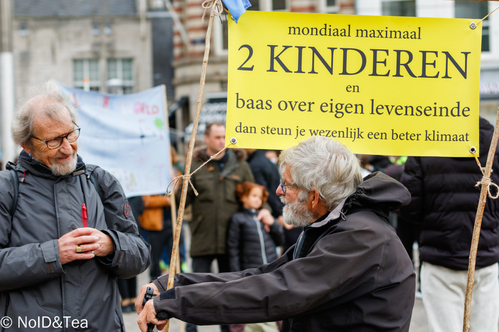 Climate March Amsterdam 6 Nov 2021 – 40,000 for Climate ActionNoID&Tea