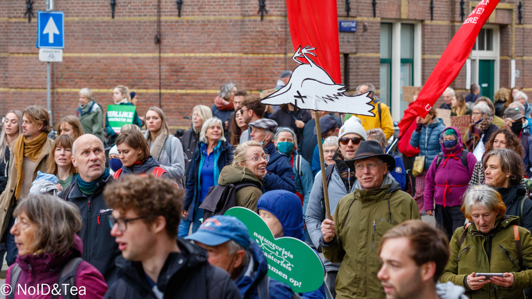 Climate March Amsterdam 6 Nov 2021 – 40,000 for Climate ActionNoID&Tea
